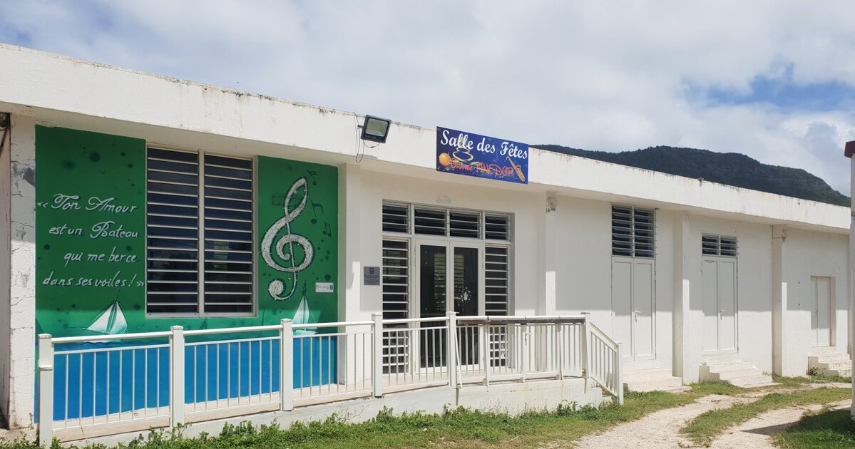 Salle des fêtes Orange Tinédor
